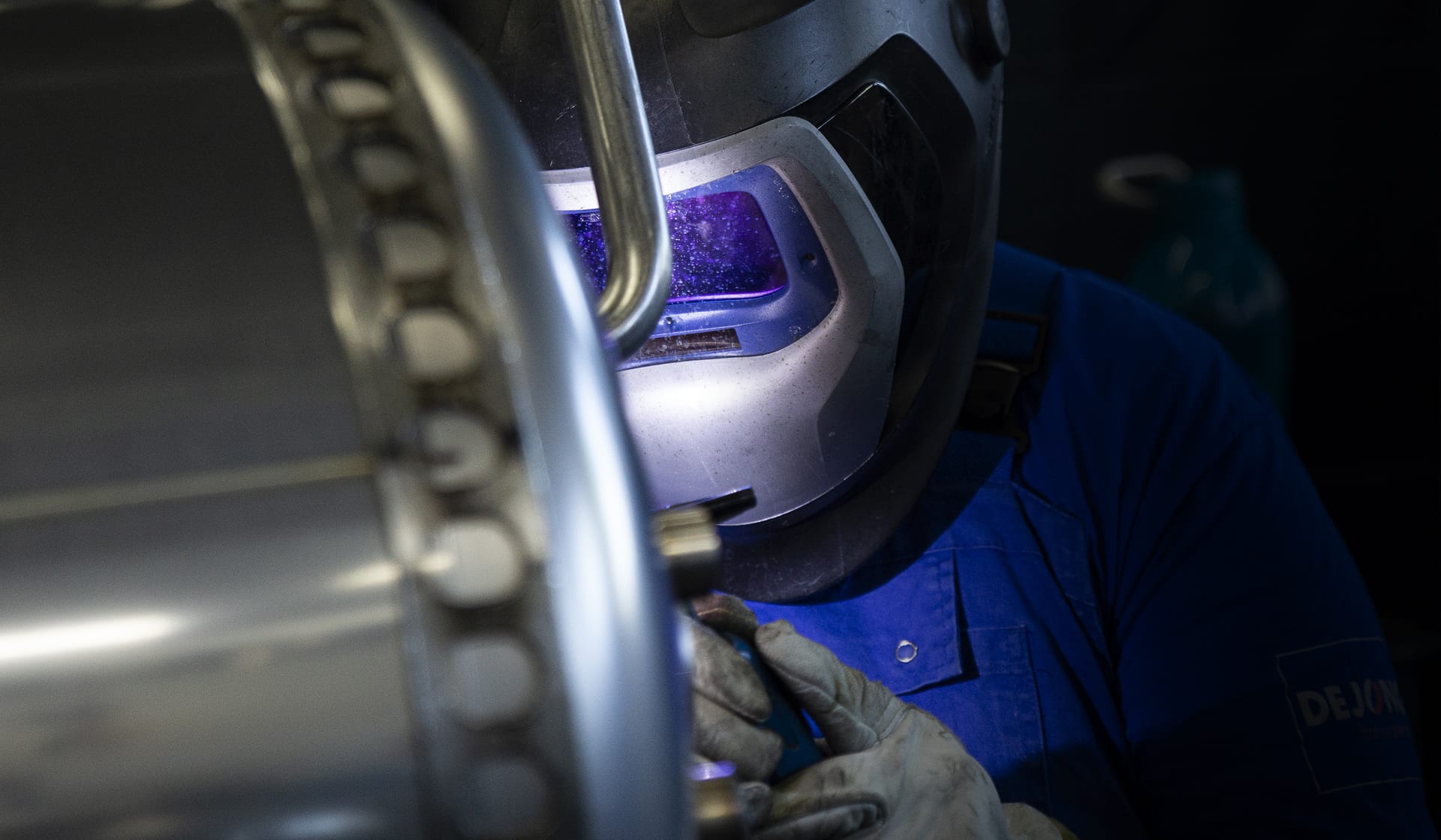 TIG Lasser - DEJONG - Hot water tanks